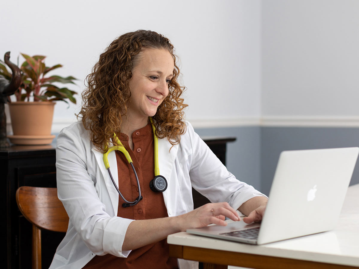 Veterinary Surgeon Near Me Central Maryland | AVS